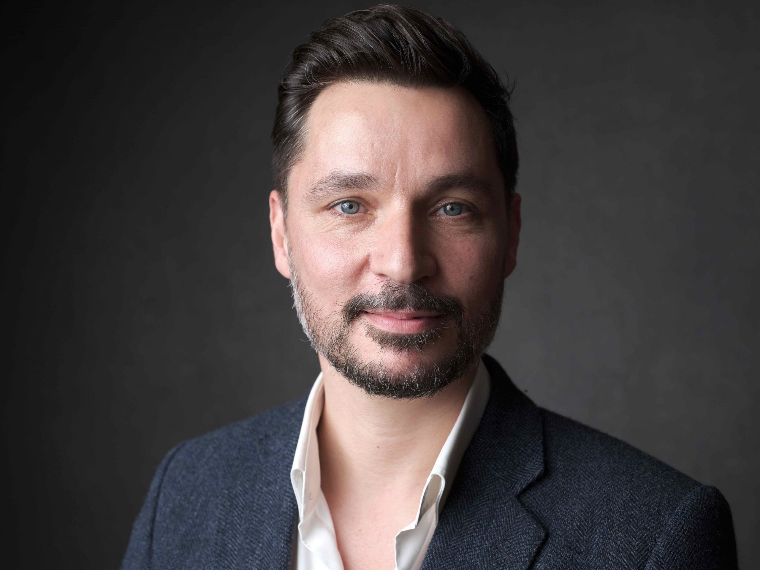 Simon Lepper - N.I. Opera